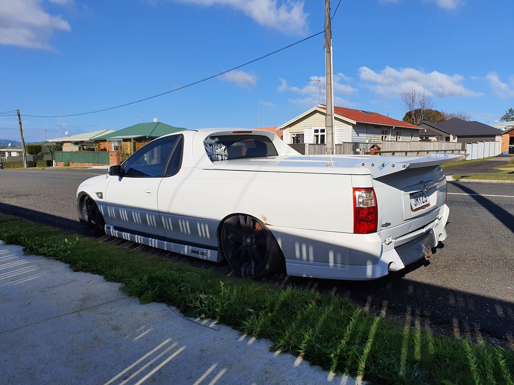 VZ Ute – Drift and drag developments